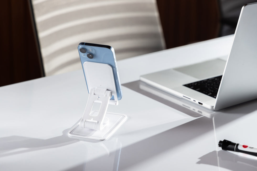 Rotating Media Stand (pre-order now) – Gordon Sinclair