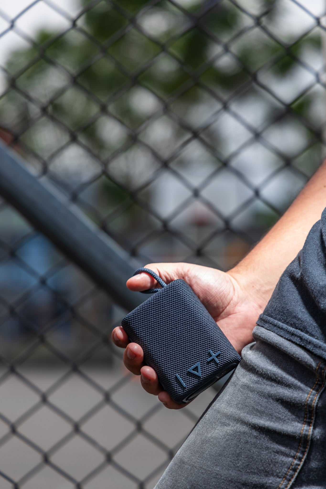 Tenor Wireless Speaker – Gordon Sinclair